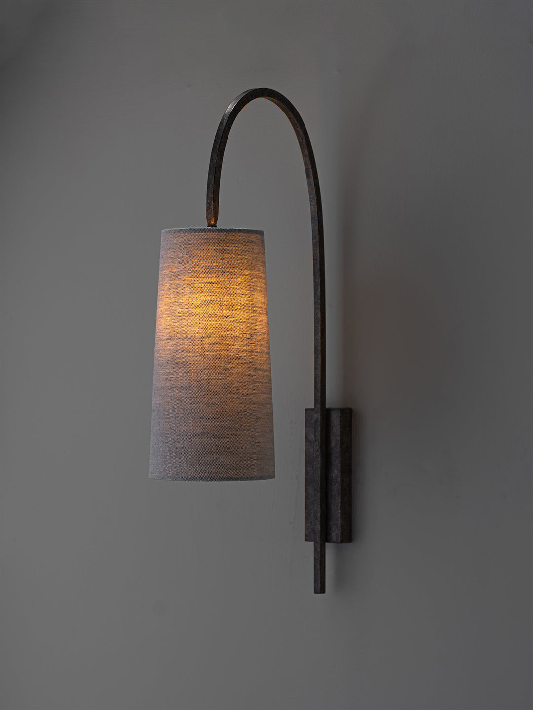 Willow Wall Light – Porta Romana